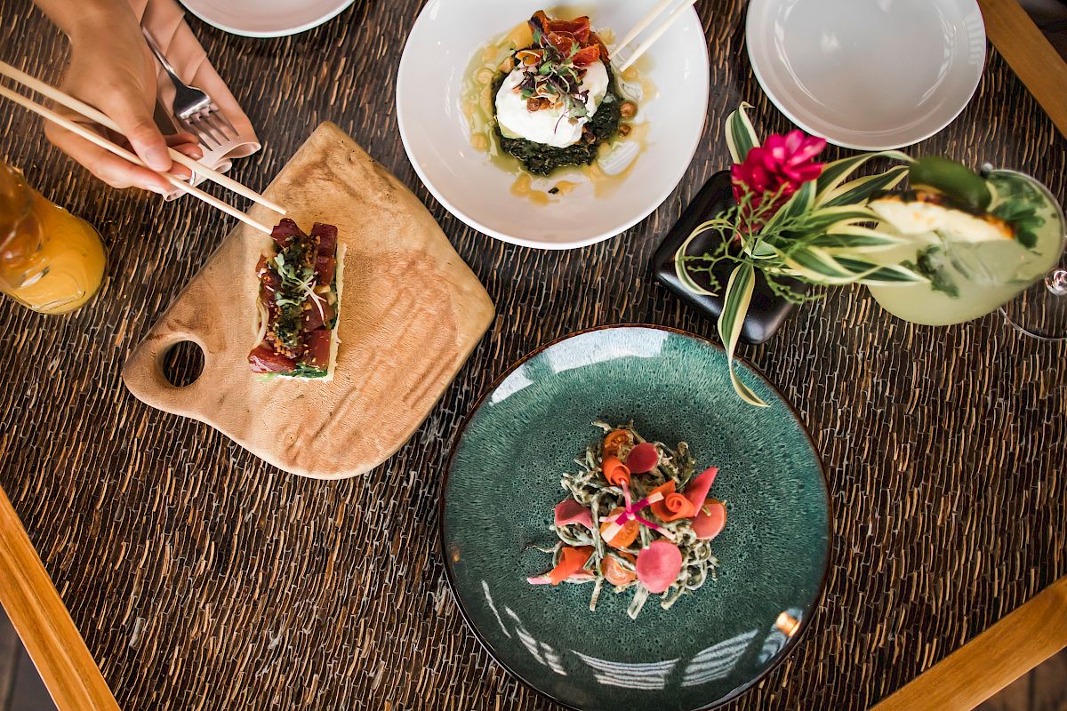 Best Restaurant Hana Maui - Hana Ranch Restaurant - Top Road to Hana ...